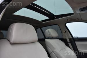 Brown BMW 525 2011 in Jelgava, with an engine capacity of 3.00 L and mileage of 309 thousand km for 7750 €, photo 14 on AUTOMOTO.COM.LV