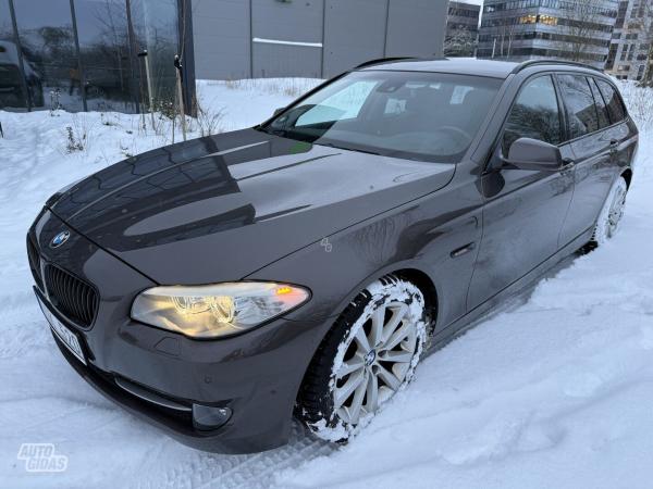 Brown BMW 525 2012 in Vilnius, with an engine capacity of 2.00 L and mileage of 321 thousand km for 8450 €, photo 1 on AUTOMOTO.COM.LV