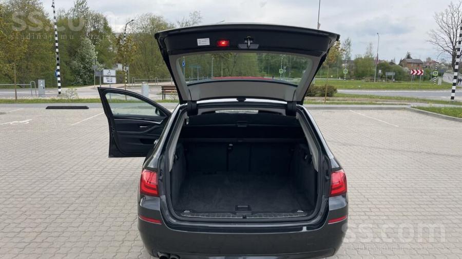 Brown BMW 525 2012 in Saldus, with an engine capacity of 2.00 L and mileage of 244 thousand km for 7990 €, photo 10 on AUTOMOTO.COM.LV