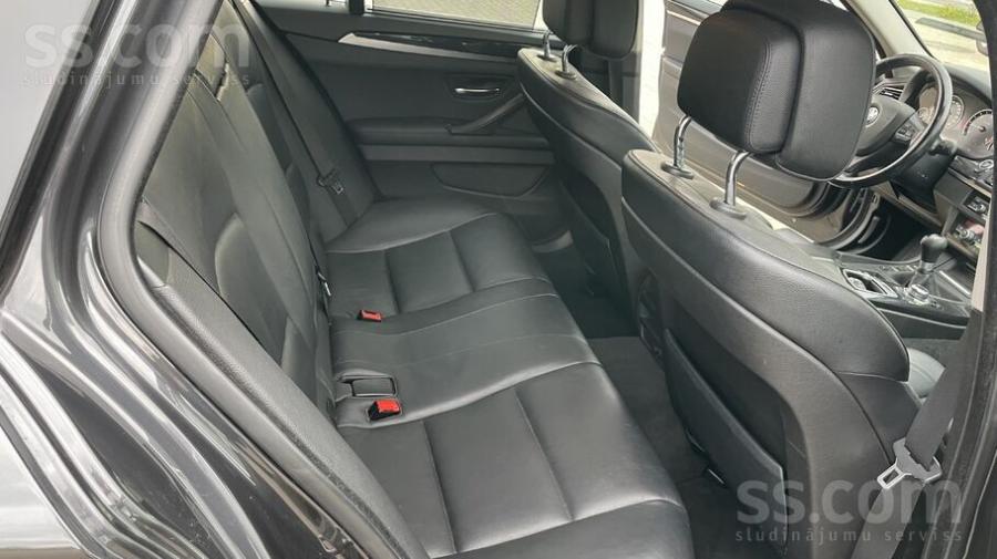 Brown BMW 525 2012 in Saldus, with an engine capacity of 2.00 L and mileage of 244 thousand km for 7990 €, photo 15 on AUTOMOTO.COM.LV