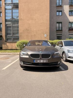 Brown BMW 525 2012 in Vilnius, with an engine capacity of 2.00 L and mileage of 349 thousand km for 5500 €, photo 3 on AUTOMOTO.COM.LV