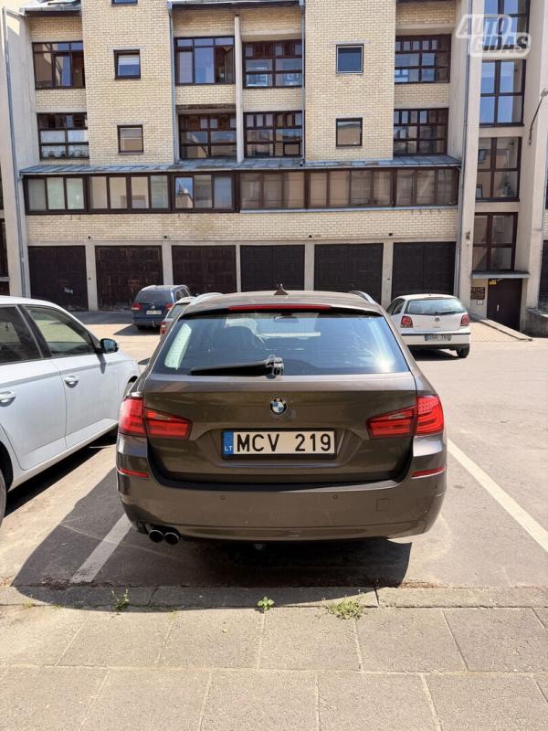 Brown BMW 525 2012 in Vilnius, with an engine capacity of 2.00 L and mileage of 349 thousand km for 5500 €, photo 5 on AUTOMOTO.COM.LV