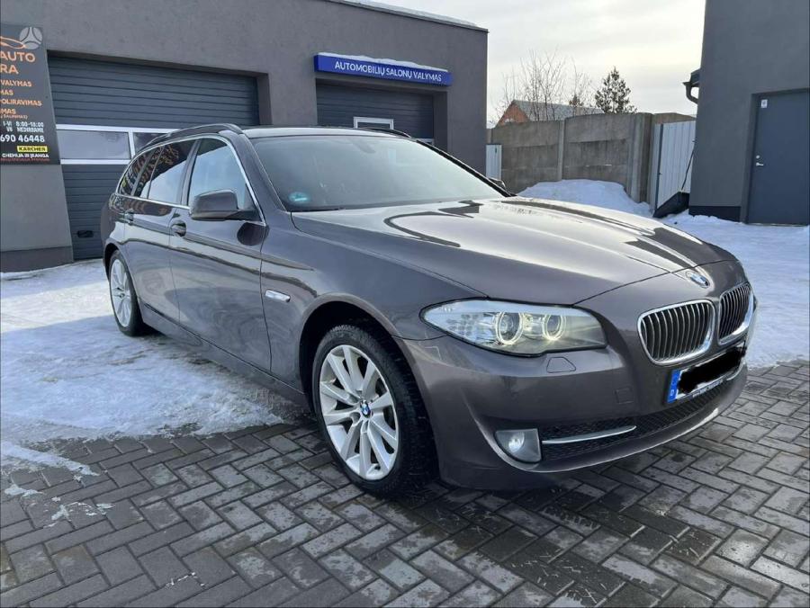 Brown BMW 525 2013 in Taurage, with an engine capacity of 2.00 L and mileage of 300 thousand km for 7350 €, photo 1 on AUTOMOTO.COM.LV