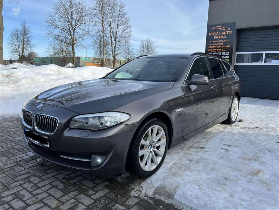 Brown BMW 525 2013 in Taurage, with an engine capacity of 2.00 L and mileage of 300 thousand km for 7350 €, photo 3 on AUTOMOTO.COM.LV