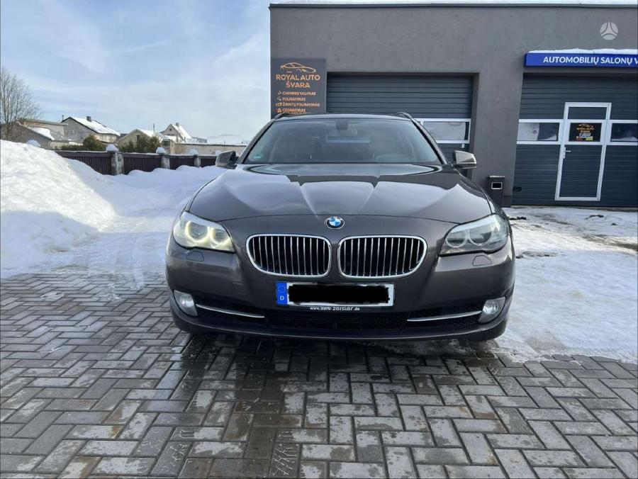 Brown BMW 525 2013 in Taurage, with an engine capacity of 2.00 L and mileage of 300 thousand km for 7350 €, photo 4 on AUTOMOTO.COM.LV