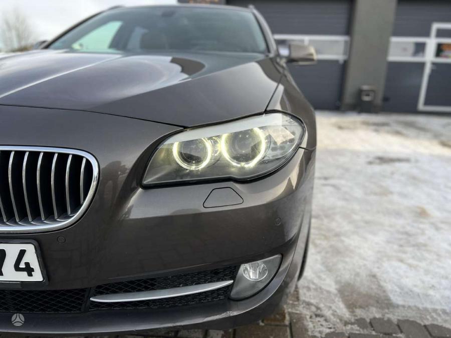 Brown BMW 525 2013 in Taurage, with an engine capacity of 2.00 L and mileage of 300 thousand km for 7350 €, photo 5 on AUTOMOTO.COM.LV