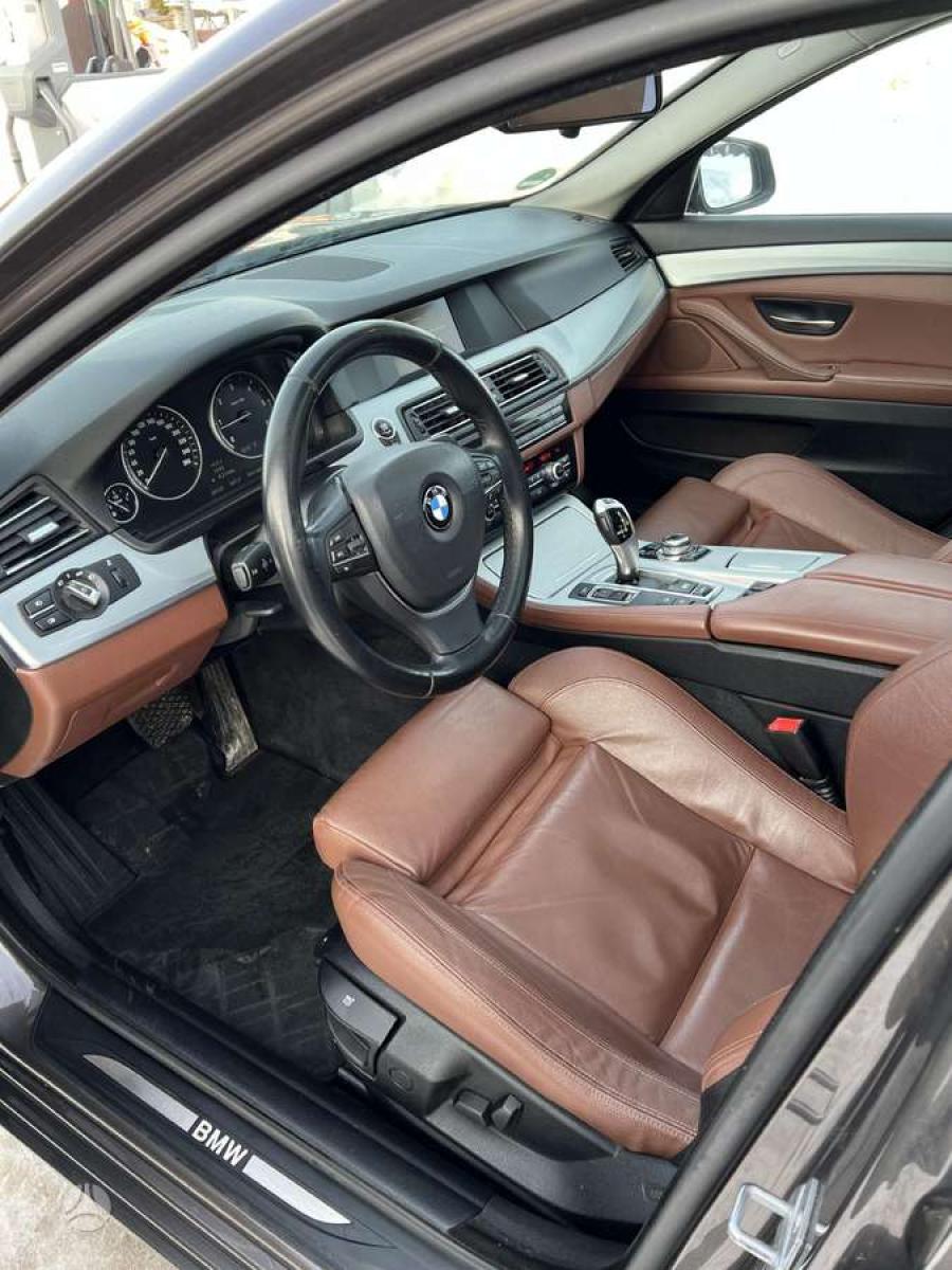 Brown BMW 525 2013 in Taurage, with an engine capacity of 2.00 L and mileage of 300 thousand km for 7350 €, photo 8 on AUTOMOTO.COM.LV