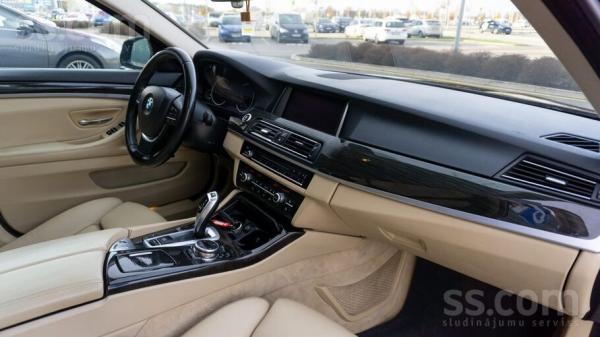 Brown BMW 525 2014 in Riga, with an engine capacity of 2.00 L and mileage of 324 thousand km for 10190 €, photo 10 on AUTOMOTO.COM.LV