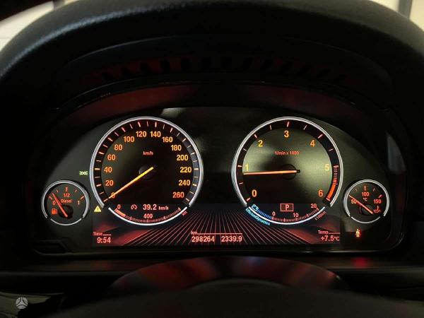 Brūns BMW 525 2014 Viļņa, ar dzinēja tilpumu 2.00 L un nobraukumu 298 tūkst. km par 9999 €, foto 11 vietnē AUTOMOTO.COM.LV