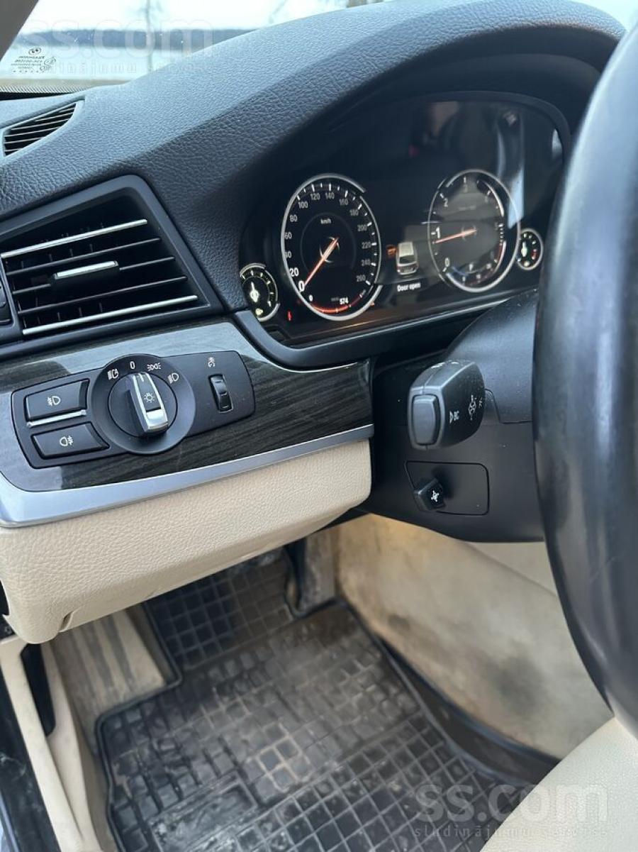 Brūns BMW 525 2014 Jēkabpils, ar dzinēja tilpumu 2.00 L un nobraukumu 332 tūkst. km par 10000 €, foto 23 vietnē AUTOMOTO.COM.LV