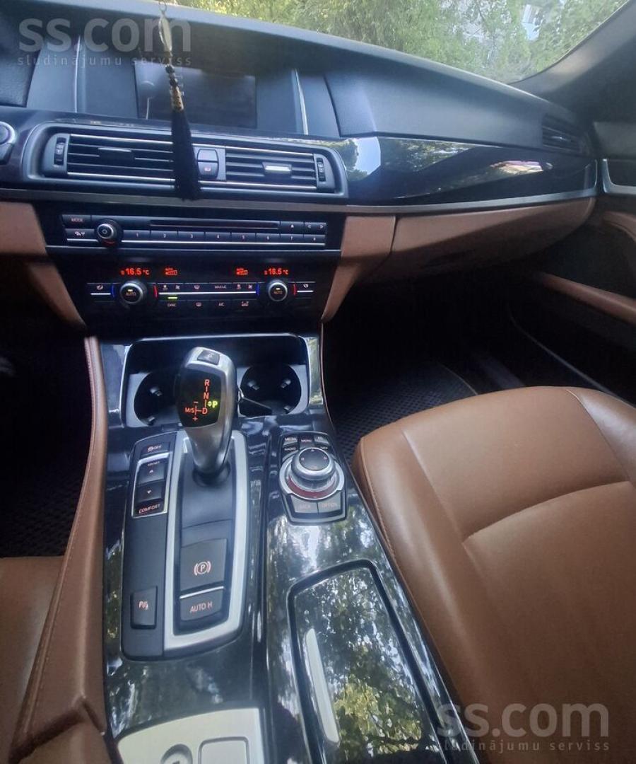 Brūns BMW 525 2014 Rīga, ar dzinēja tilpumu 2.00 L un nobraukumu 220 tūkst. km par 8200 €, foto 10 vietnē AUTOMOTO.COM.LV