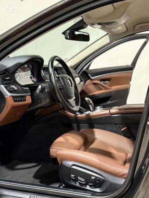 Brown BMW 525 2014 in Klaipeda, with an engine capacity of 2.00 L and mileage of 220 thousand km for 11999 €, photo 23 on AUTOMOTO.COM.LV