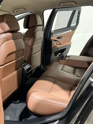 Brown BMW 525 2014 in Klaipeda, with an engine capacity of 2.00 L and mileage of 220 thousand km for 11999 €, photo 40 on AUTOMOTO.COM.LV