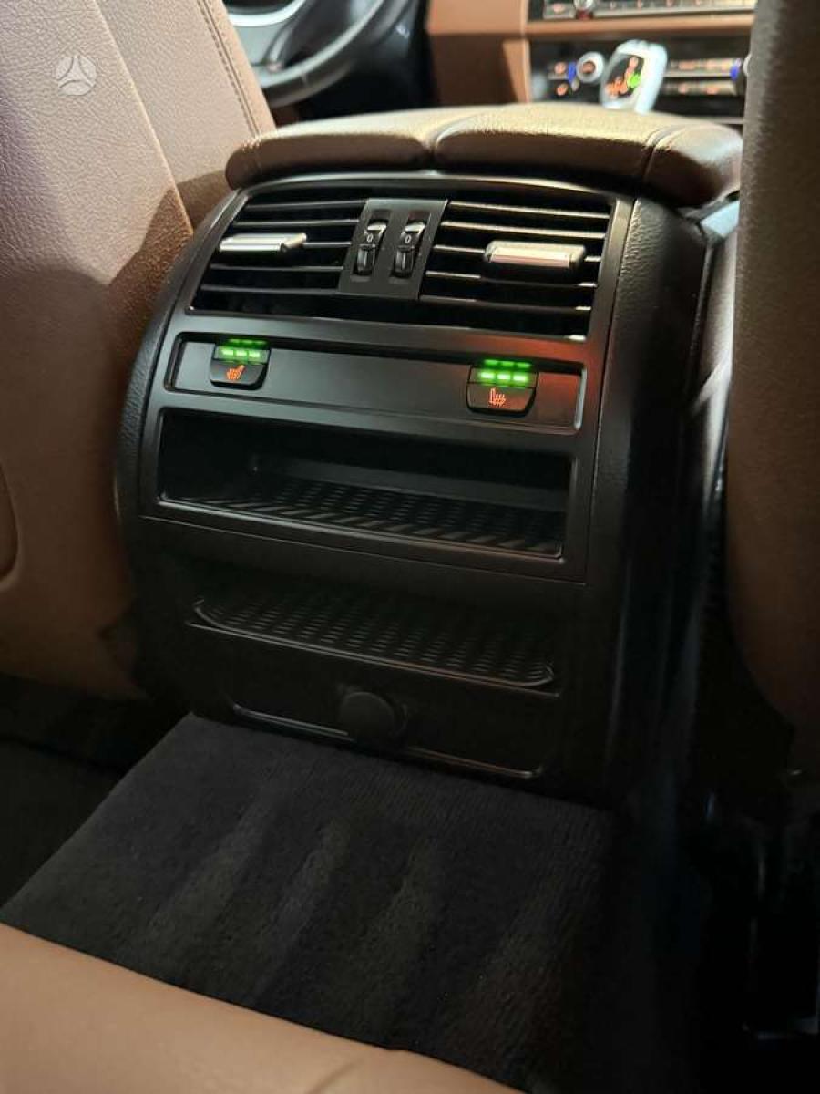Brown BMW 525 2014 in Klaipeda, with an engine capacity of 2.00 L and mileage of 220 thousand km for 11999 €, photo 51 on AUTOMOTO.COM.LV