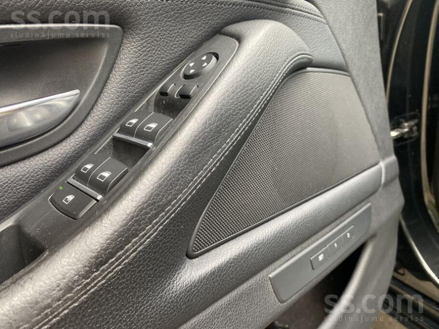 Brūns BMW 525 2015 Rīga, ar dzinēja tilpumu 2.00 L un nobraukumu 280 tūkst. km par 11990 €, foto 28 vietnē AUTOMOTO.COM.LV