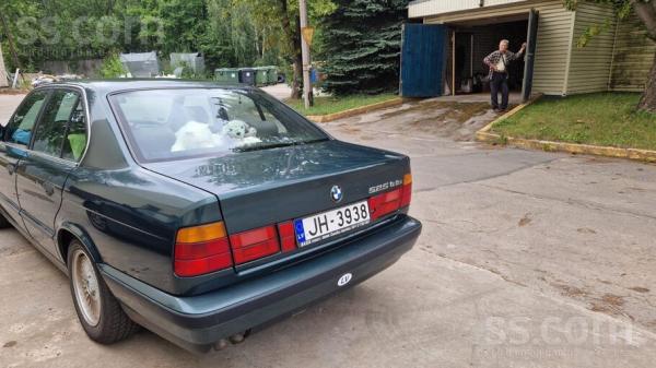 Zaļš BMW 525 1992 Rīga, ar dzinēja tilpumu 2.50 L un nobraukumu 250 tūkst. km par 4000 €, foto 4 vietnē AUTOMOTO.COM.LV