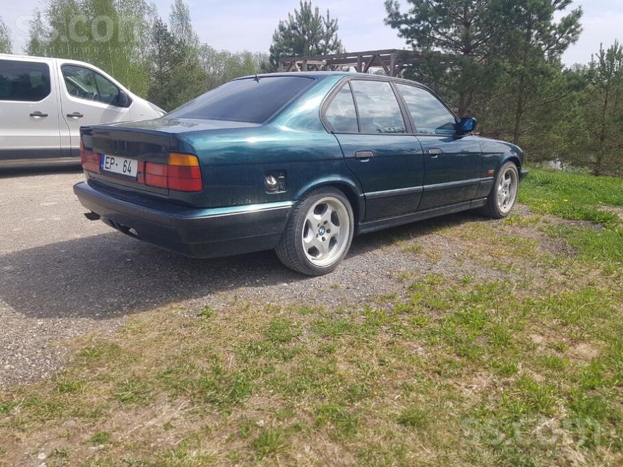 Зеленый БМВ 525 1994 в Мадона, объемом двигателя 2.50 л и пробегом 340 тыс. км за 6500 €, фото 4 на AUTOMOTO.COM.LV