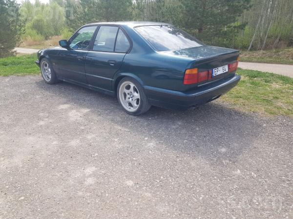 Zaļš BMW 525 1994 Madona, ar dzinēja tilpumu 2.50 L un nobraukumu 340 tūkst. km par 5500 €, foto 6 vietnē AUTOMOTO.COM.LV