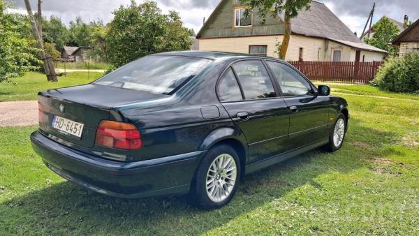 Green BMW 525 1999 in Rezekne, with an engine capacity of 2.50 L and mileage of 0 thousand km for 1950 €, photo 1 on AUTOMOTO.COM.LV
