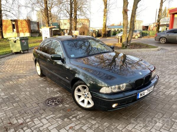 Green BMW 525 2003 in Limbazi, with an engine capacity of 2.50 L and mileage of 447 thousand km for 2950 €, photo 6 on AUTOMOTO.COM.LV