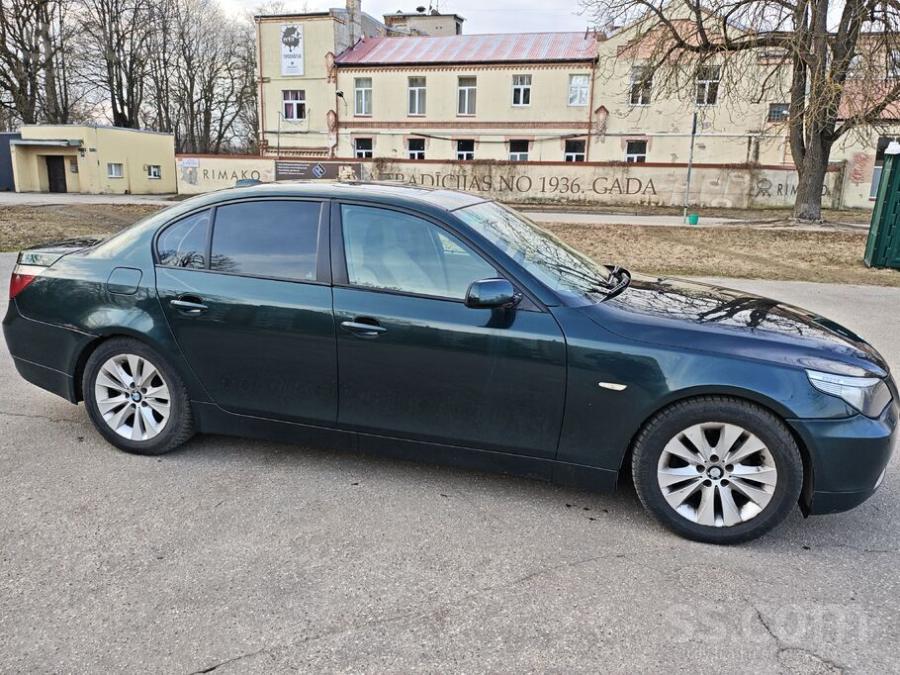 Zaļš BMW 525 2004 Rīga, ar dzinēja tilpumu 2.50 L un nobraukumu 394 tūkst. km par 2700 €, foto 5 vietnē AUTOMOTO.COM.LV