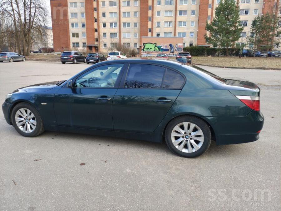 Zaļš BMW 525 2004 Rīga, ar dzinēja tilpumu 2.50 L un nobraukumu 394 tūkst. km par 2700 €, foto 6 vietnē AUTOMOTO.COM.LV