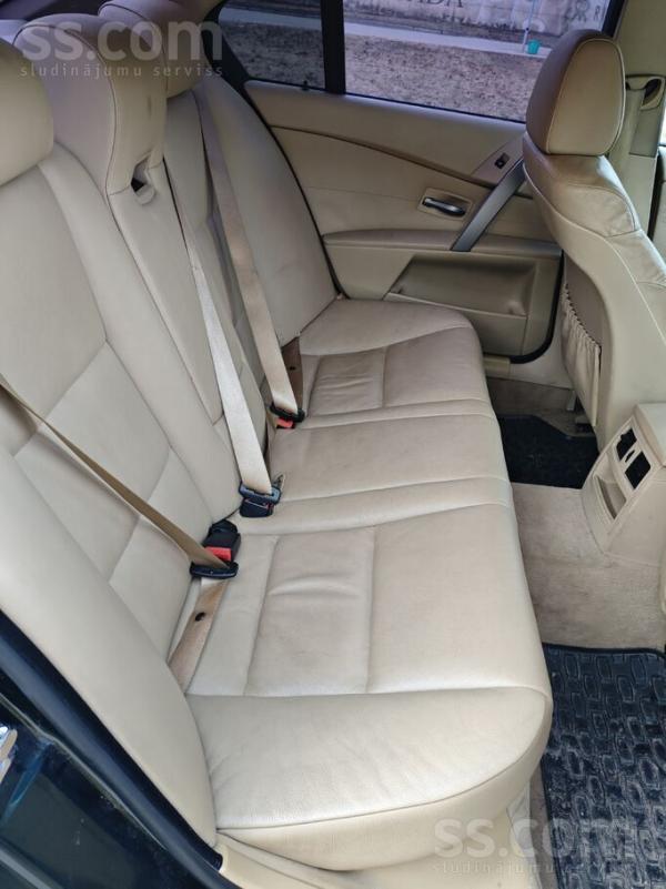 Green BMW 525 2004 in Riga, with an engine capacity of 2.50 L and mileage of 394 thousand km for 2700 €, photo 8 on AUTOMOTO.COM.LV