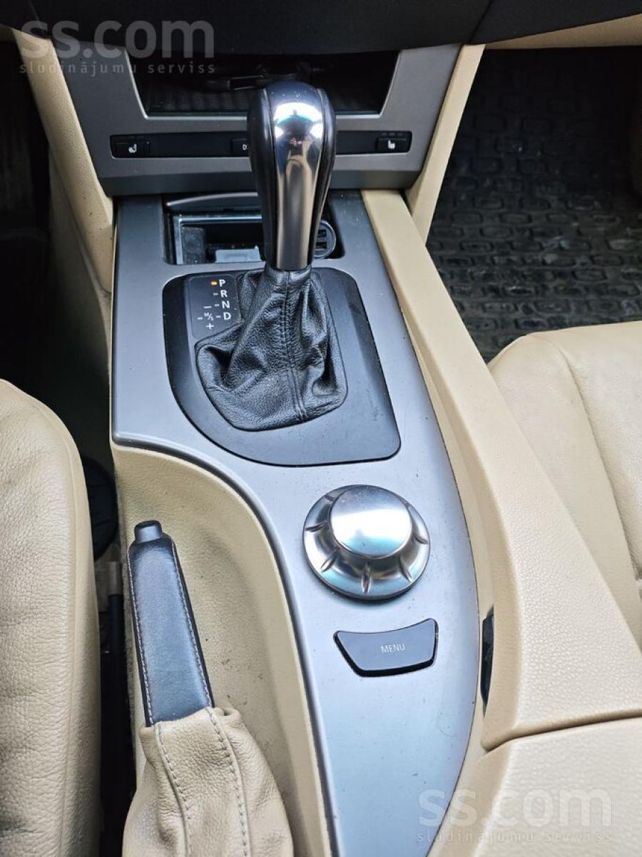 Zaļš BMW 525 2004 Rīga, ar dzinēja tilpumu 2.50 L un nobraukumu 394 tūkst. km par 2700 €, foto 13 vietnē AUTOMOTO.COM.LV