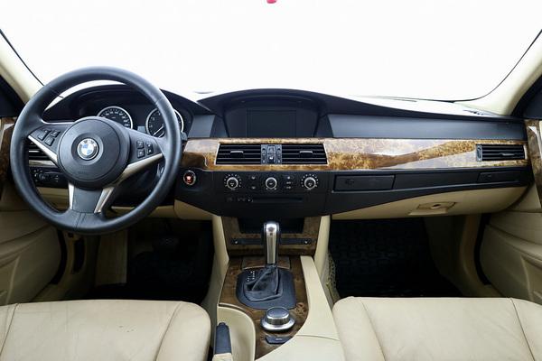 Зеленый БМВ 525 2006 в Таллин, объемом двигателя 2.50 л и пробегом 247 тыс. км за 2299 €, фото 5 на AUTOMOTO.COM.LV