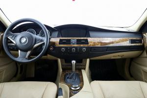 Zaļš BMW 525 2006 Tallina, ar dzinēja tilpumu 2.50 L un nobraukumu 247 tūkst. km par 2299 €, foto 13 vietnē AUTOMOTO.COM.LV