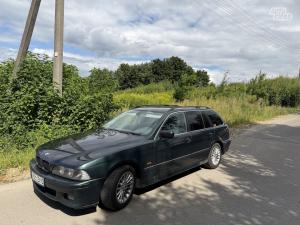 Zaļš BMW 525 2000 Viļņa, ar dzinēja tilpumu 2.50 L un nobraukumu 405 tūkst. km par 1900 €, foto 3 vietnē AUTOMOTO.COM.LV