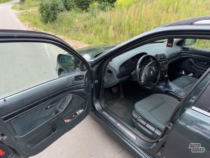 Zaļš BMW 525 2000 Viļņa, ar dzinēja tilpumu 2.50 L un nobraukumu 405 tūkst. km par 1900 €, foto 8 vietnē AUTOMOTO.COM.LV