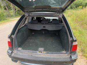 Zaļš BMW 525 2000 Viļņa, ar dzinēja tilpumu 2.50 L un nobraukumu 405 tūkst. km par 1900 €, foto 12 vietnē AUTOMOTO.COM.LV