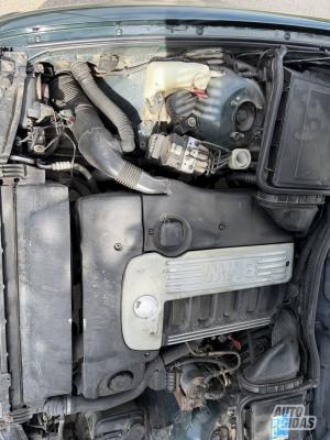 Zaļš BMW 525 2000 Viļņa, ar dzinēja tilpumu 2.50 L un nobraukumu 405 tūkst. km par 1900 €, foto 16 vietnē AUTOMOTO.COM.LV