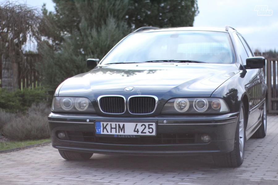 Zaļš BMW 525 2002 Kauņa, ar dzinēja tilpumu 2.50 L un nobraukumu 329 tūkst. km par 1850 €, foto 1 vietnē AUTOMOTO.COM.LV