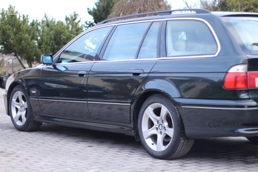 Zaļš BMW 525 2002 Kauņa, ar dzinēja tilpumu 2.50 L un nobraukumu 329 tūkst. km par 1850 €, foto 2 vietnē AUTOMOTO.COM.LV