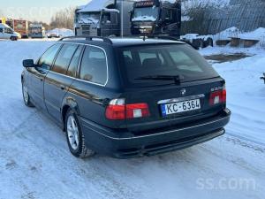 Green BMW 525 2002 in Riga, with an engine capacity of 2.50 L and mileage of 0 thousand km for 1850 €, photo 3 on AUTOMOTO.COM.LV