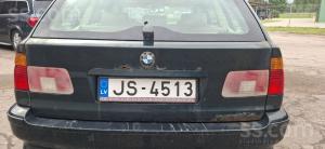 Green BMW 525 2002 in Ogre, with an engine capacity of 2.50 L and mileage of 345 thousand km for 1000 €, photo 5 on AUTOMOTO.COM.LV