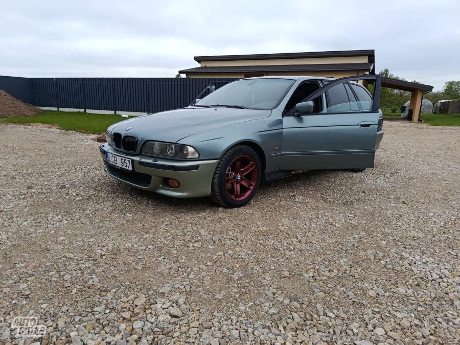 Zaļš BMW 525 2003 Šauļi, ar dzinēja tilpumu 2.50 L un nobraukumu 410 tūkst. km par 1250 €, foto 4 vietnē AUTOMOTO.COM.LV