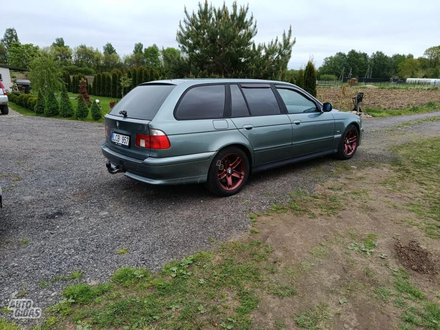 Zaļš BMW 525 2003 Šauļi, ar dzinēja tilpumu 2.50 L un nobraukumu 410 tūkst. km par 1250 €, foto 7 vietnē AUTOMOTO.COM.LV