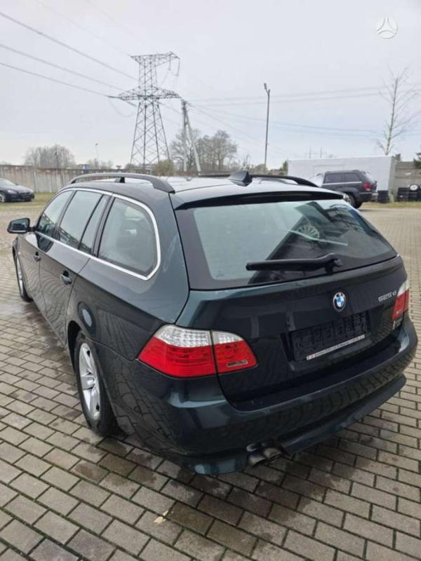 Zaļš BMW 525 2009 Šilalė, ar dzinēja tilpumu 2.99 L un nobraukumu 284 tūkst. km par 3550 €, foto 6 vietnē AUTOMOTO.COM.LV