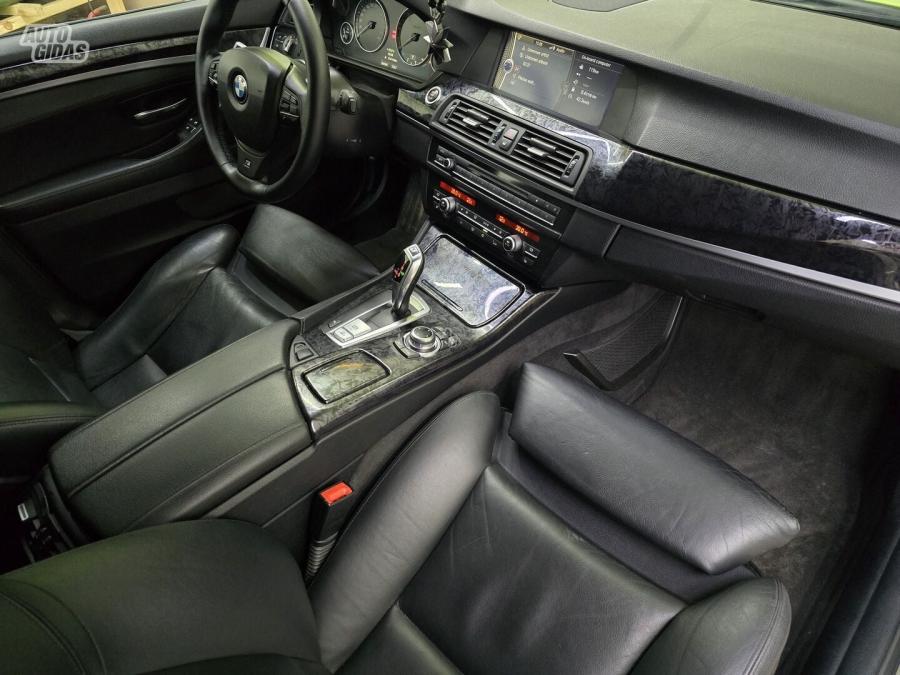 Zaļš BMW 525 2012 Šauļi, ar dzinēja tilpumu 3.00 L un nobraukumu 295 tūkst. km par 11000 €, foto 6 vietnē AUTOMOTO.COM.LV