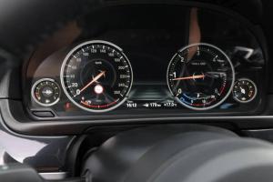 Zaļš BMW 525 2013 Jelgava, ar dzinēja tilpumu 2.00 L un nobraukumu 249 tūkst. km par 11800 €, foto 25 vietnē AUTOMOTO.COM.LV