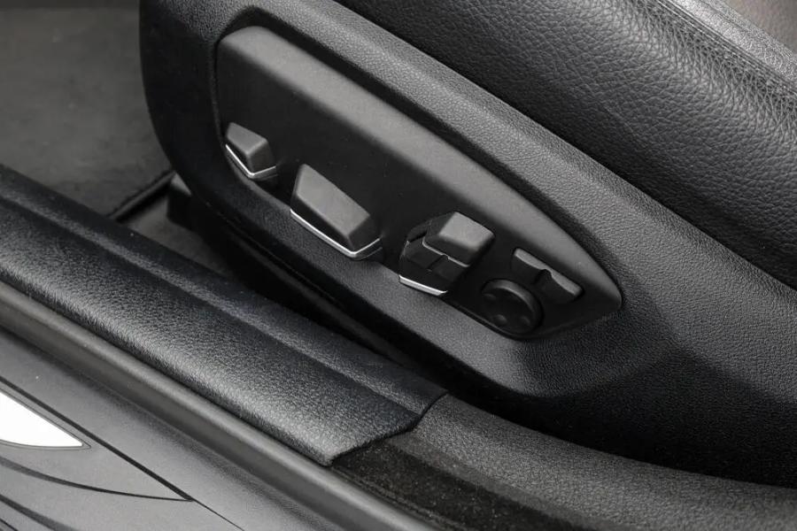 Zaļš BMW 525 2013 Jelgava, ar dzinēja tilpumu 2.00 L un nobraukumu 249 tūkst. km par 11800 €, foto 29 vietnē AUTOMOTO.COM.LV