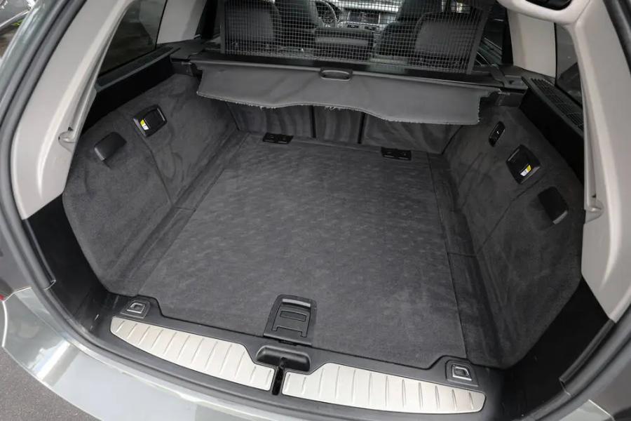 Zaļš BMW 525 2013 Jelgava, ar dzinēja tilpumu 2.00 L un nobraukumu 249 tūkst. km par 11800 €, foto 34 vietnē AUTOMOTO.COM.LV