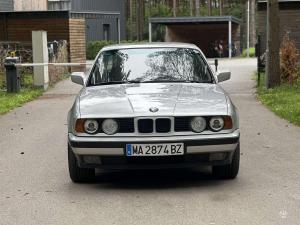 Grey BMW 525 1992 in Vilnius, with an engine capacity of 0.00 L and mileage of 162 thousand km for 5700 €, photo 3 on AUTOMOTO.COM.LV