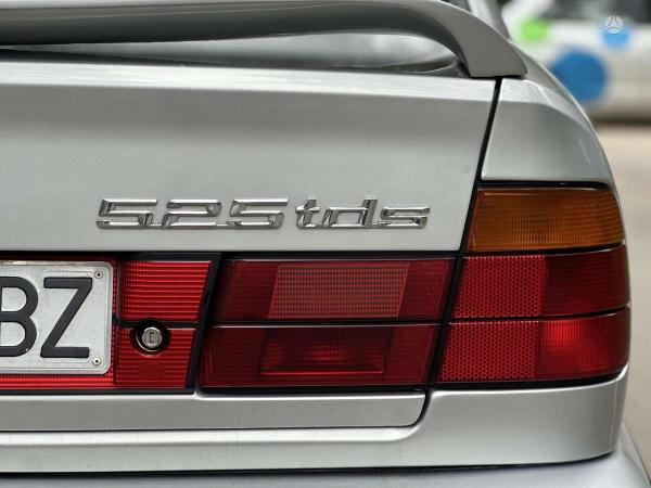 Grey BMW 525 1992 in Vilnius, with an engine capacity of 0.00 L and mileage of 162 thousand km for 5700 €, photo 9 on AUTOMOTO.COM.LV
