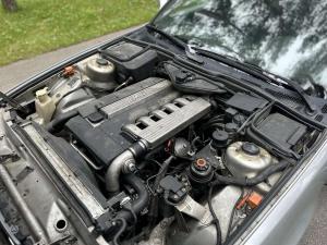 Grey BMW 525 1992 in Vilnius, with an engine capacity of 0.00 L and mileage of 162 thousand km for 5700 €, photo 37 on AUTOMOTO.COM.LV