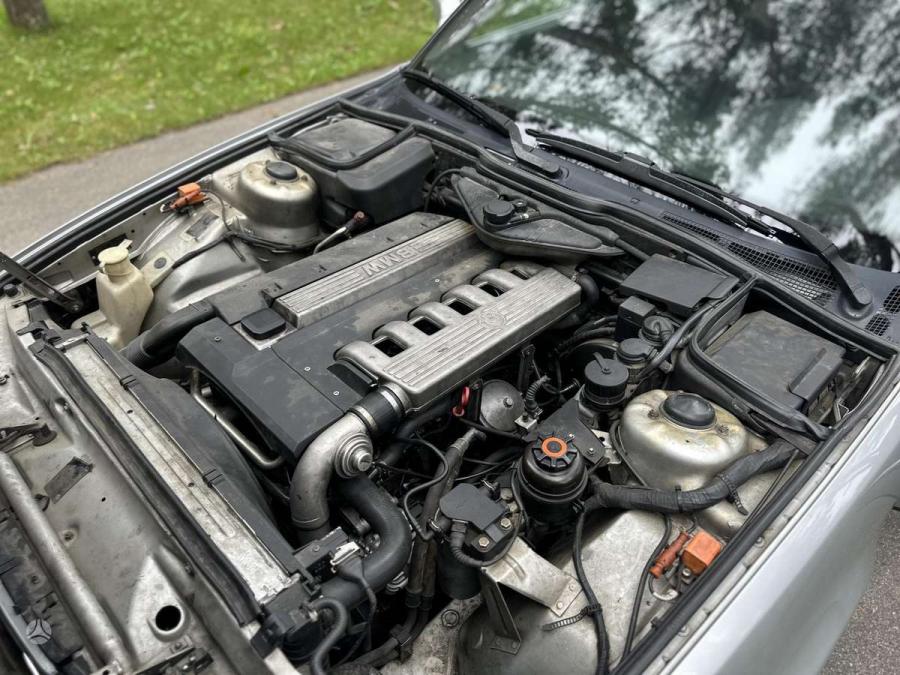 Grey BMW 525 1992 in Vilnius, with an engine capacity of 0.00 L and mileage of 162 thousand km for 5700 €, photo 37 on AUTOMOTO.COM.LV