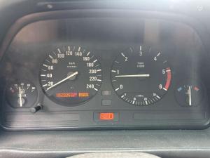 Grey BMW 525 1992 in Vilnius, with an engine capacity of 0.00 L and mileage of 162 thousand km for 5700 €, photo 46 on AUTOMOTO.COM.LV